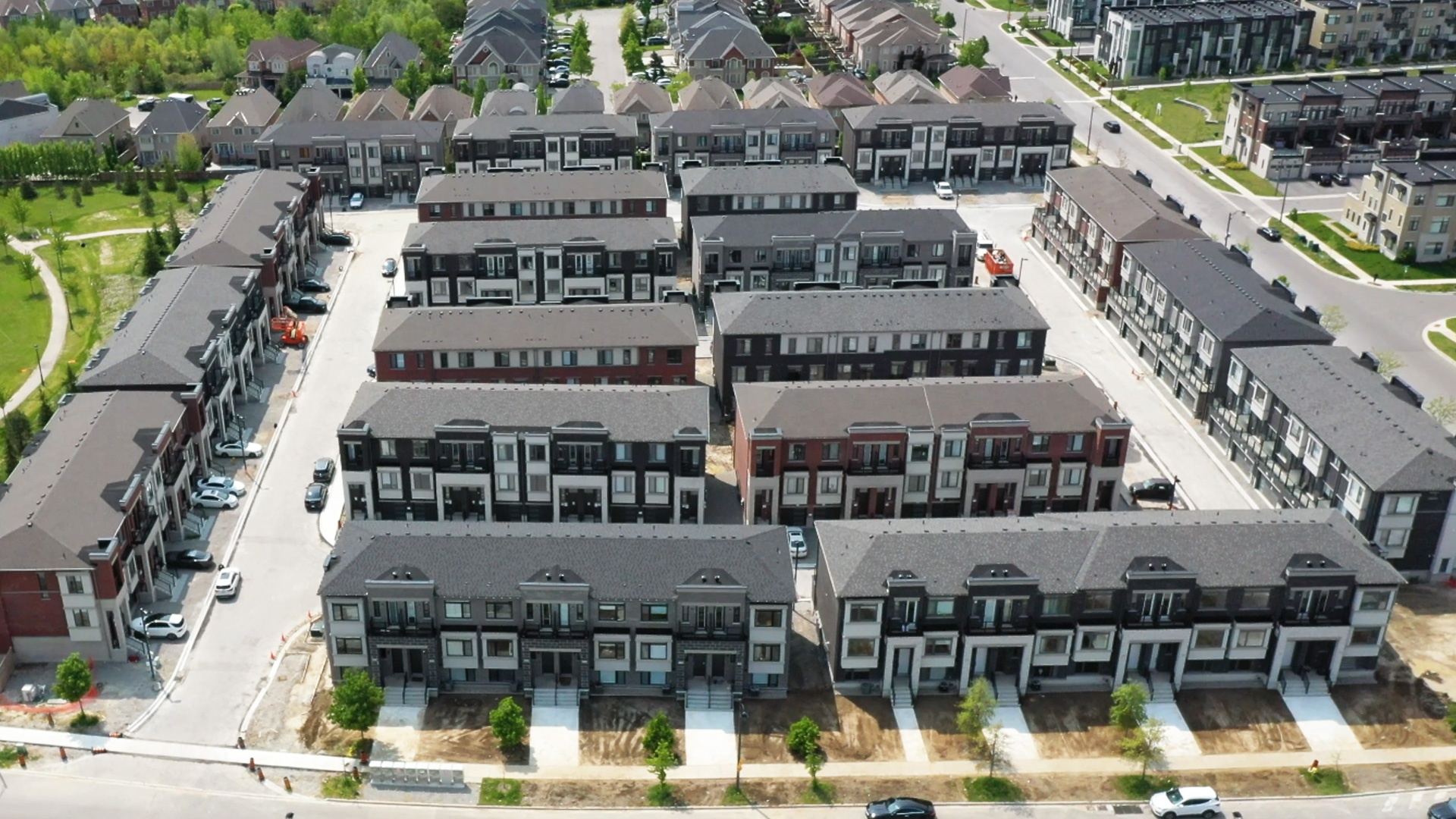 Evoke Modern Towns Prepares for Final Occupancies - Greybrook